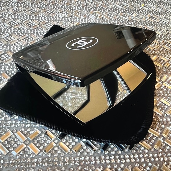 CHANEL | Accessories | Chanel Beauty Compact Double Mirror New | Poshmark